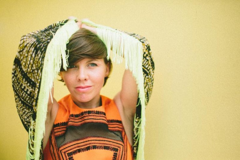 Sarah Neufeld previews new album with ‘Where The Light Comes In’ • CAST ...